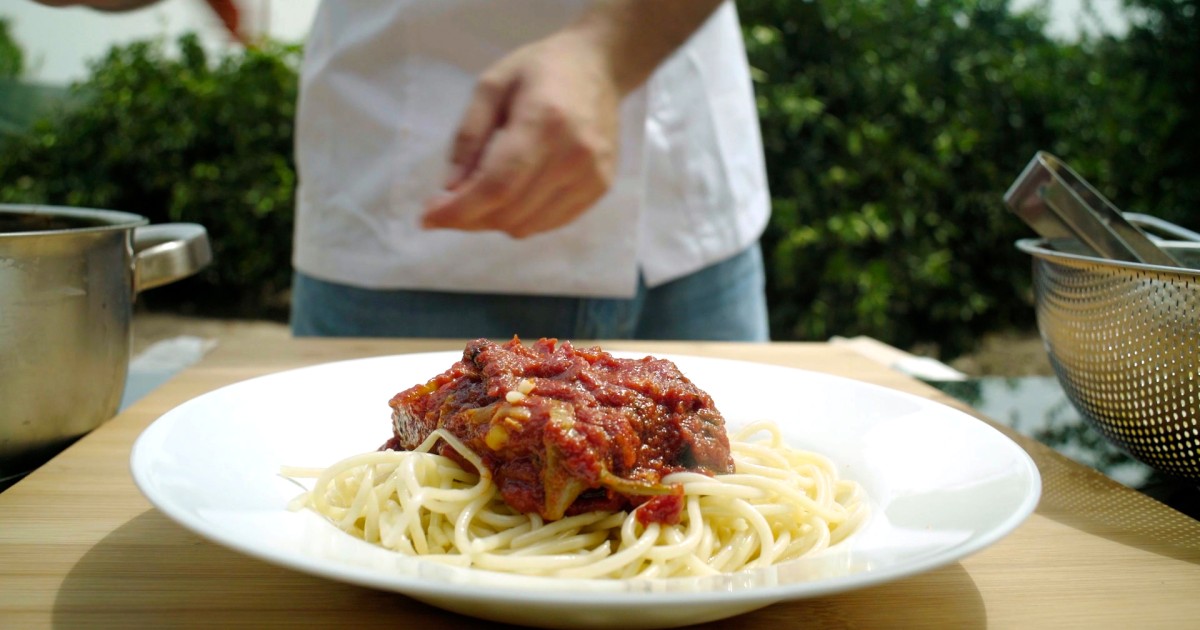 Descubre la pasta a la puttanesca con Helios - Helios