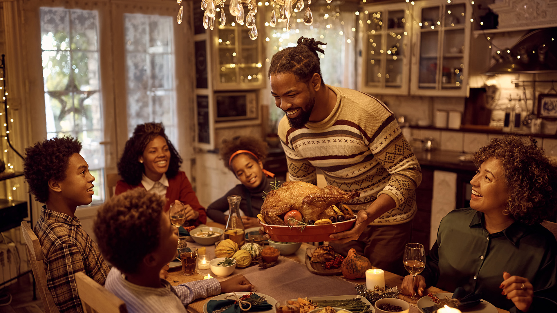 ¿Qué es y qué se come el Día de Acción de Gracias? - Helios